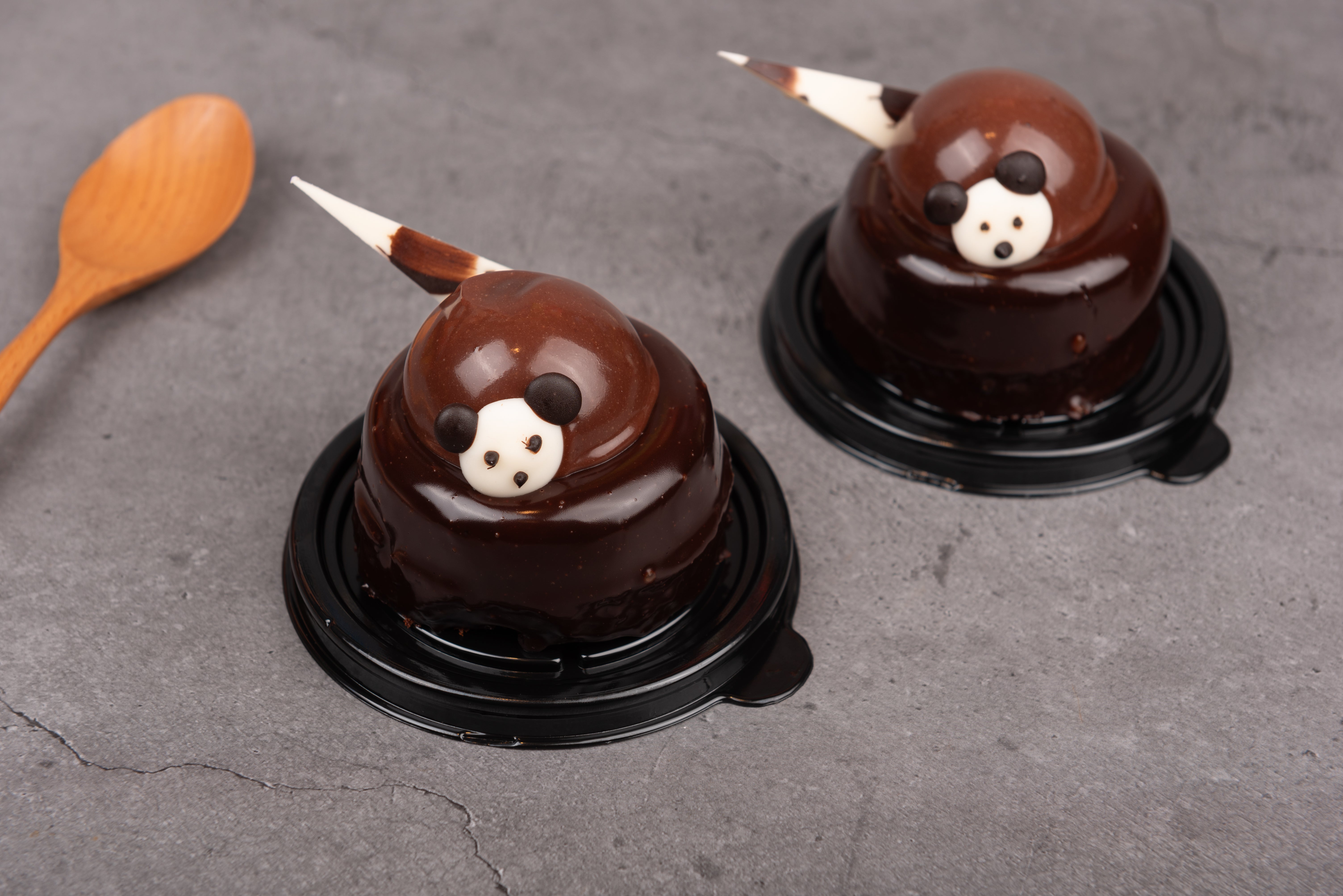 Kit Kat Mousse Cake – Habib Bakery