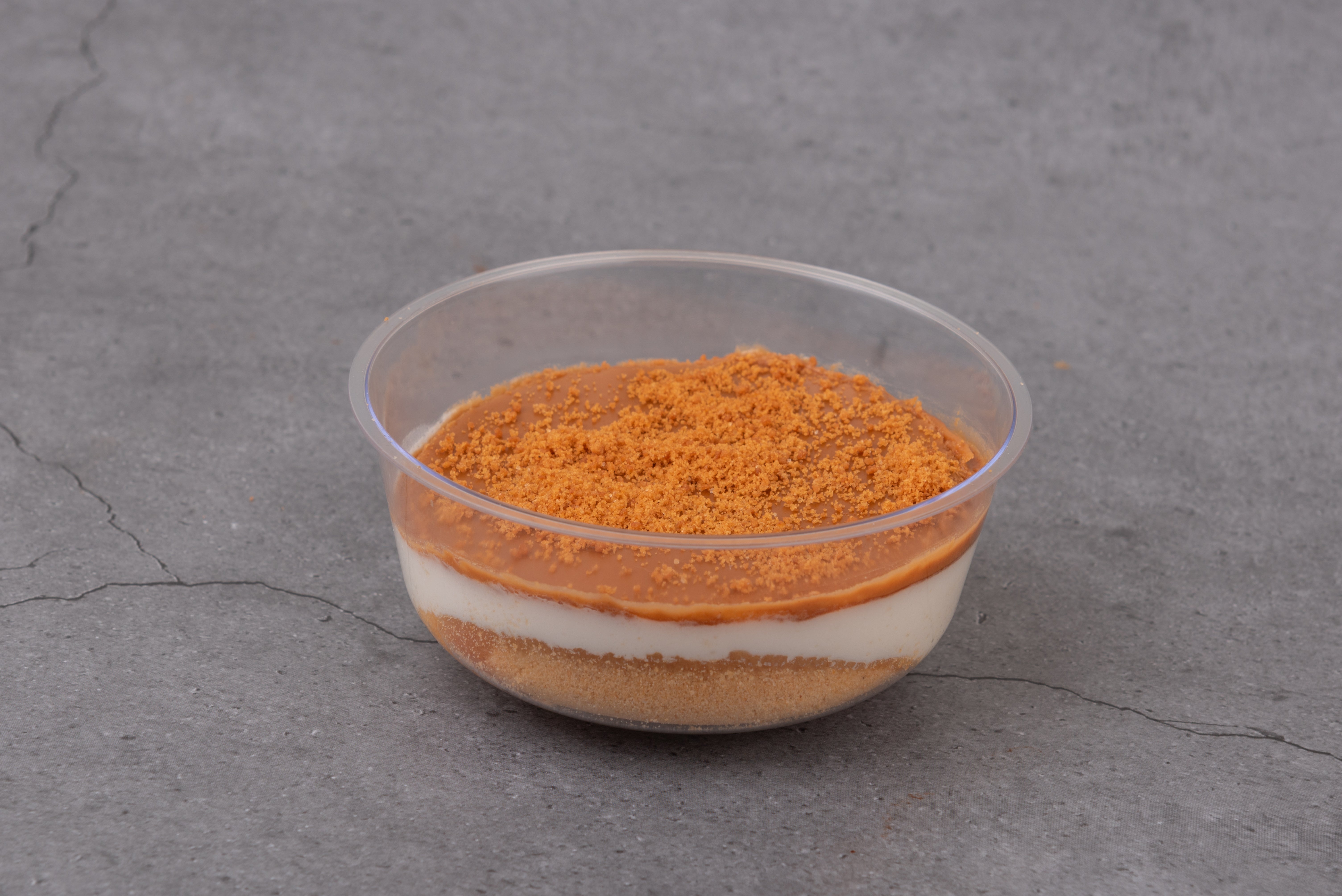 Lotus Cream Cake – Habib Bakery