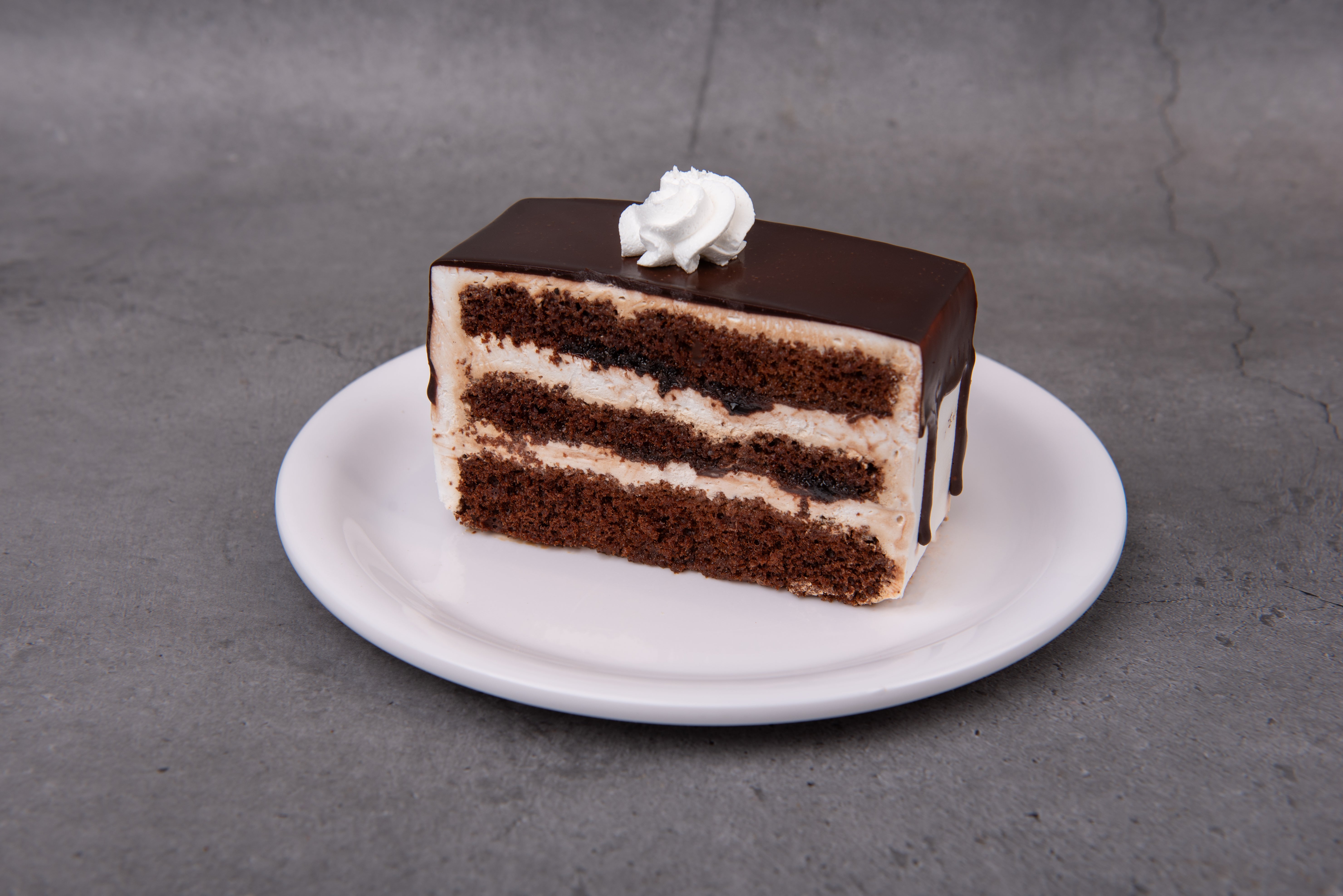 Oreo Pastry (2 pieces) – Habib Bakery